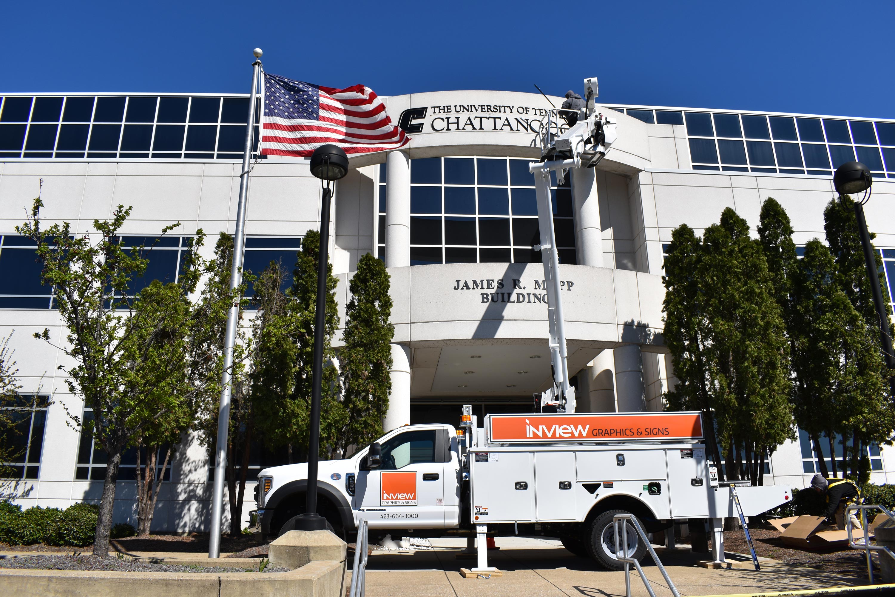 Custom Signs in Chattanooga, TN - InView Graphics & Signs